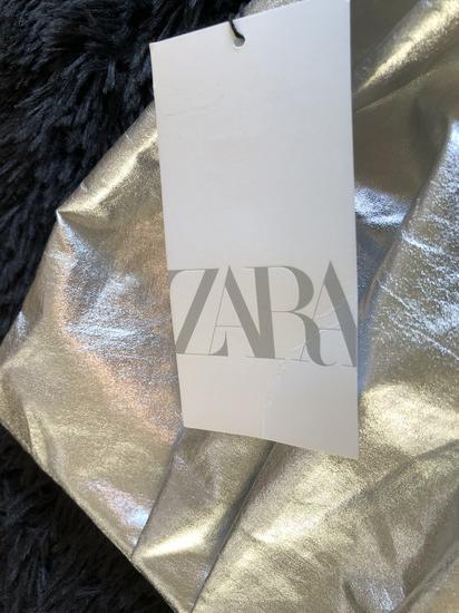 Zara -Top—Novo!