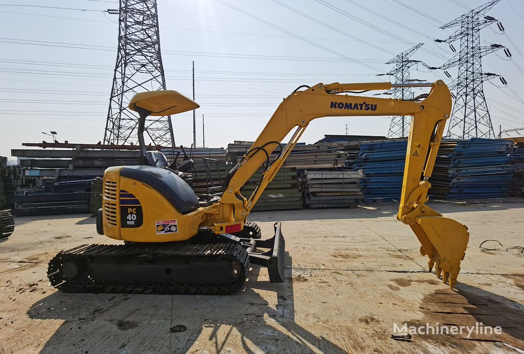 Komatsu PC40MR mini bager