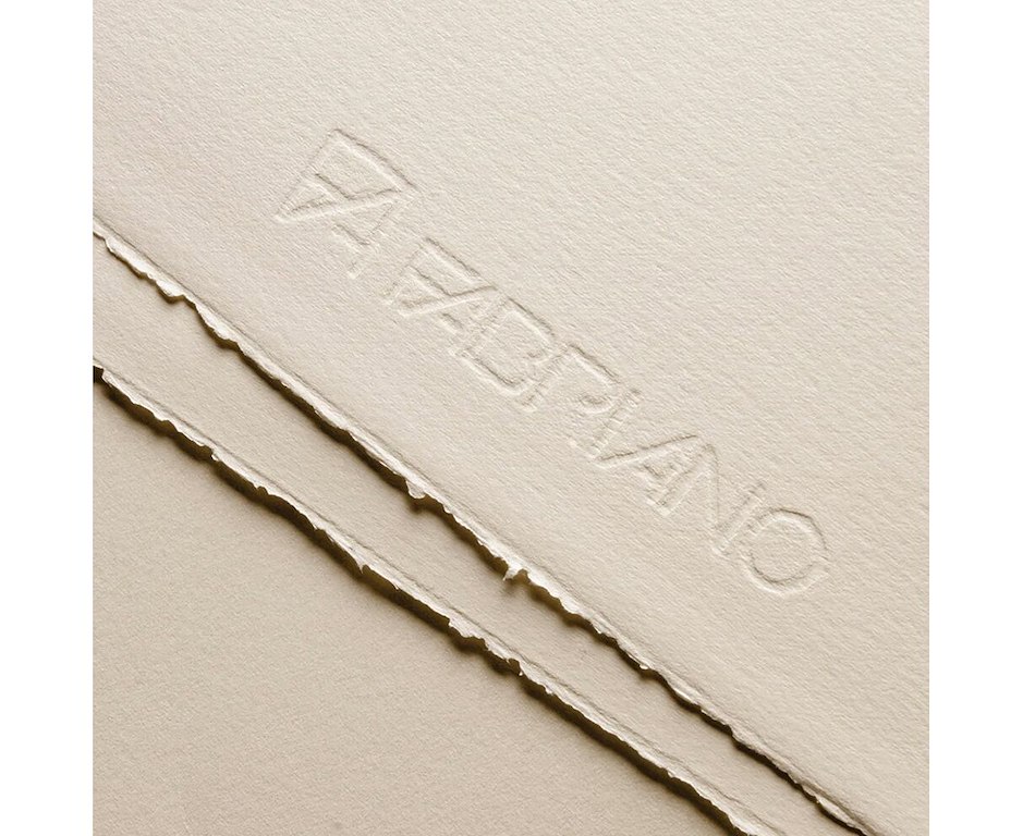 Fabriano Rosaspina Ivory papir 220 grama