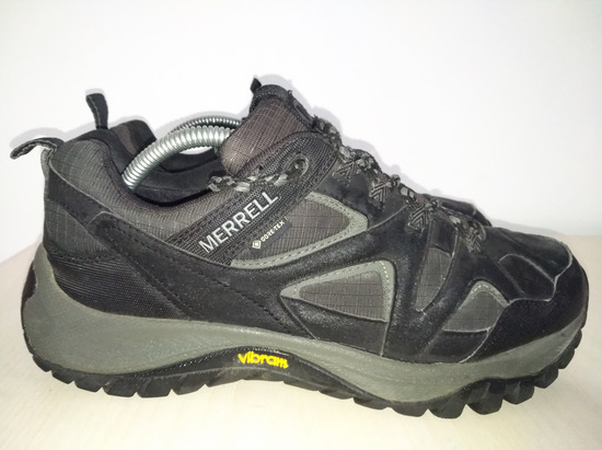 Merrell gore-tex patike za planinarenje br 43,5