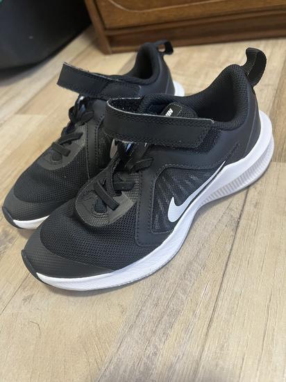 Nike patike 32