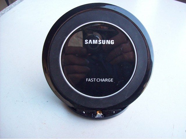 Samsung Wireless charger  EP-NG 930