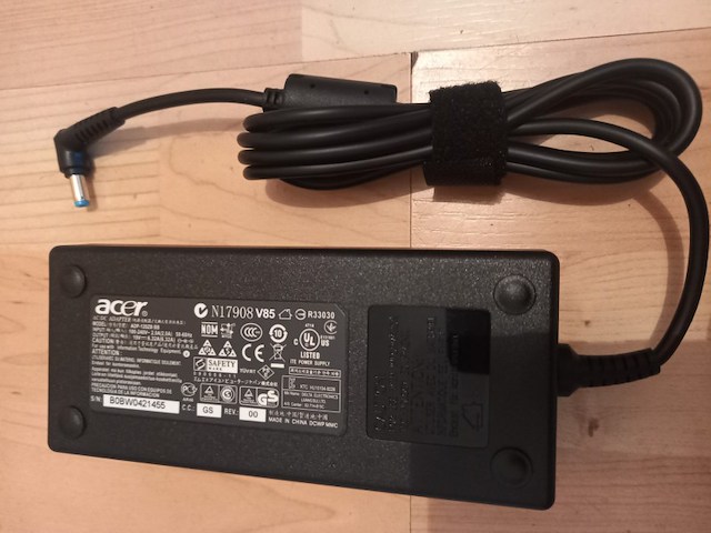 acer punjac 19v 6.32a 120w 5.5mm x 1.7mm original novo