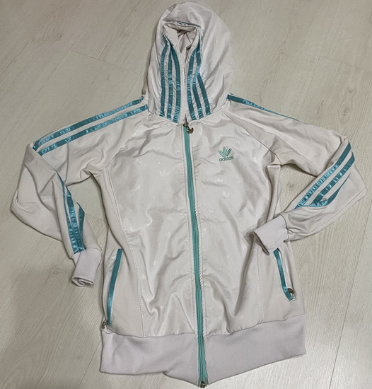 Adidas gornji deo M