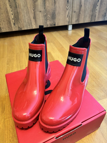 Hugo cizme