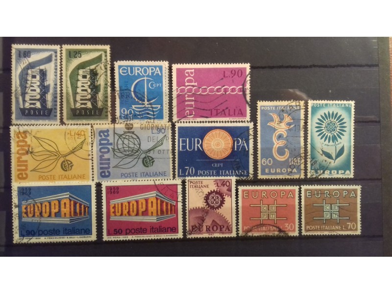 Italija - Evropa CEPT Lot 14 komada