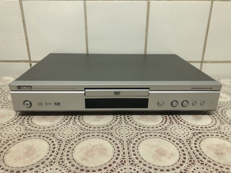 Yamaha DVD-S540