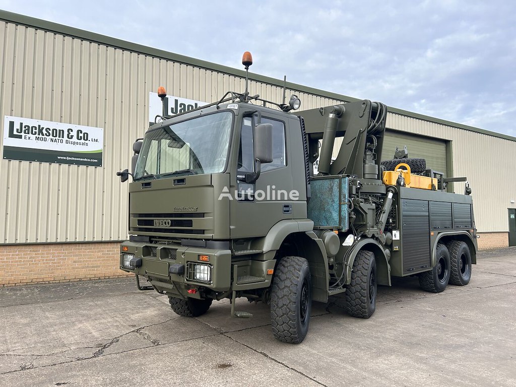 IVECO Eurotrakker 410E42 8x8 šlep auto