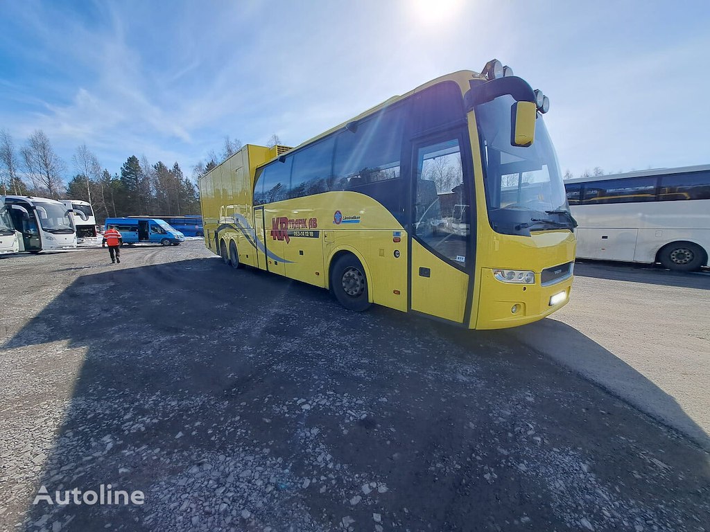 Volvo 9700 H B12B Cargobus prigradski autobus