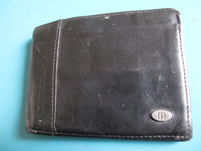 MONA - muški kožni novčanik u crnoj boji