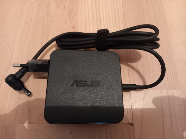 asus punjac 19v 3,42a 65w 5.5mm x 2.5mm original novo