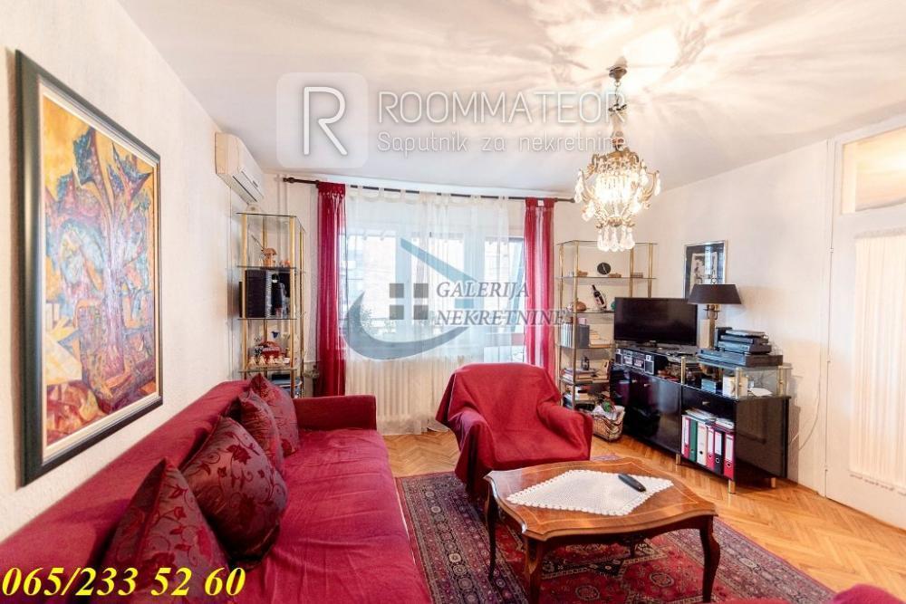 Bulevar kralja Aleksandra, Troiposoban stan na prodaju, 88m2, 250.000€