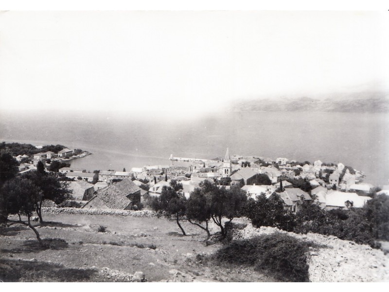 POSTIRA , BRAČ