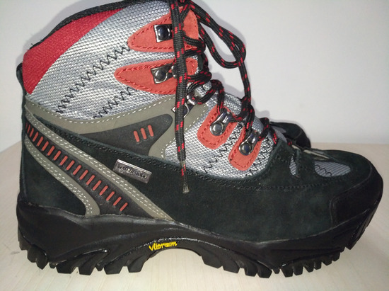 Seven Summits cipele za planinarenje br 40 VIBRAM