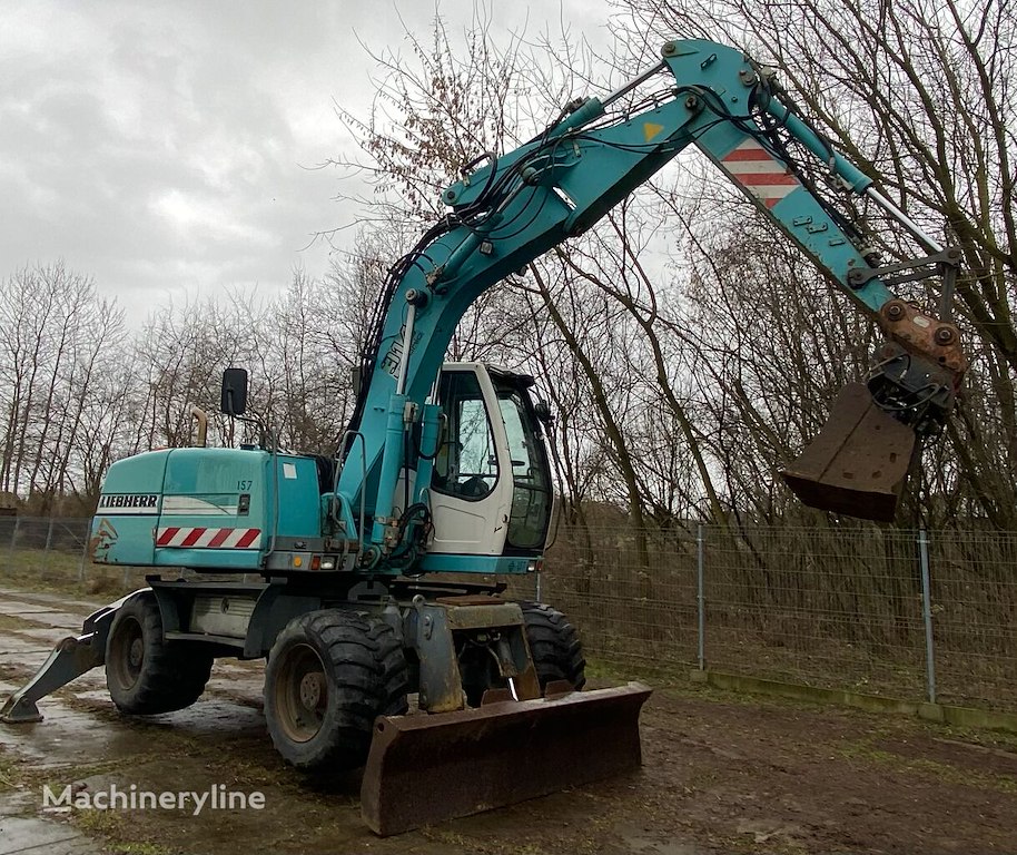 Liebherr A 314 LITRONIC bager točkaš