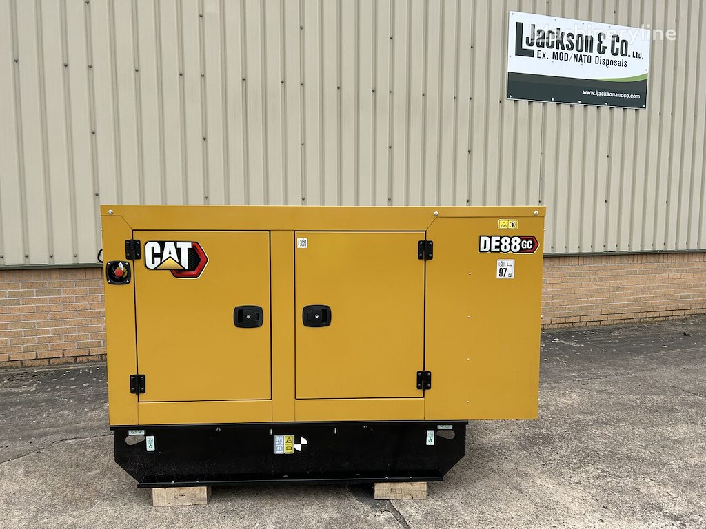 Novi Caterpillar DE88GC diesel generator