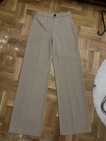 Stradivarius pantalone