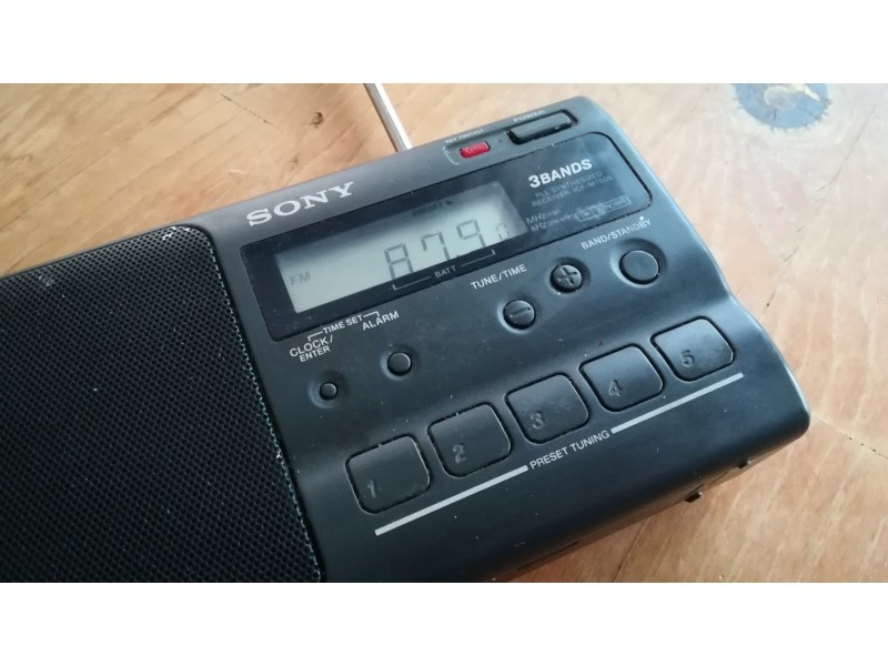 Sony m750 3 bands radio