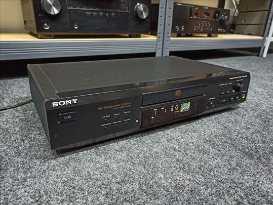 Sony CDP-XE 520