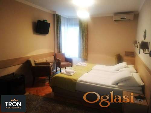 Apartmani u hotelskom kompleksu, na šetalištu- 22m2