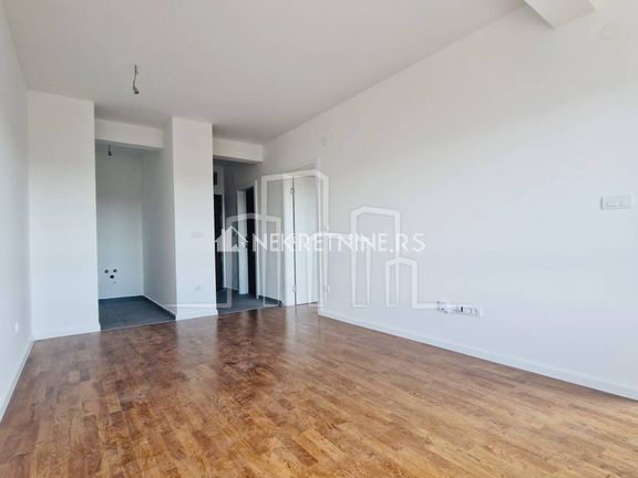 Dvosoban apartman sa balkonom Trebević prodaja stan