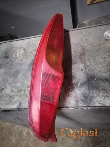 Leva stop lampa fiat punto 3 5v