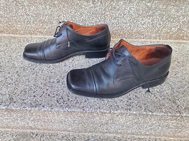 Vero italijanske kožne cipele