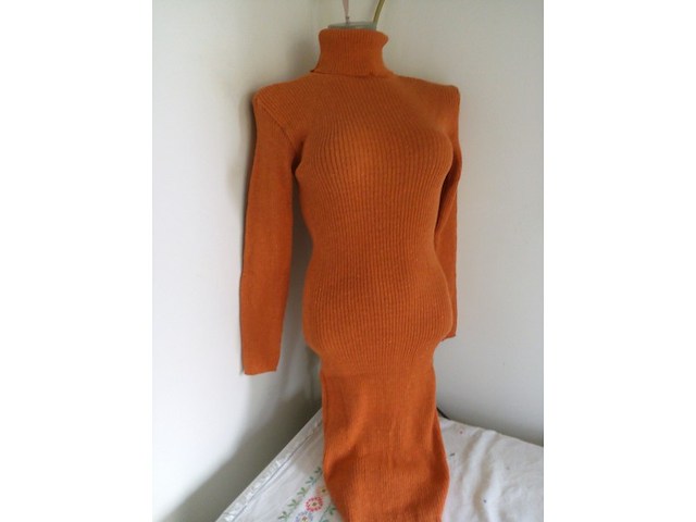 Nova narandzasta topla rolka haljina S/M