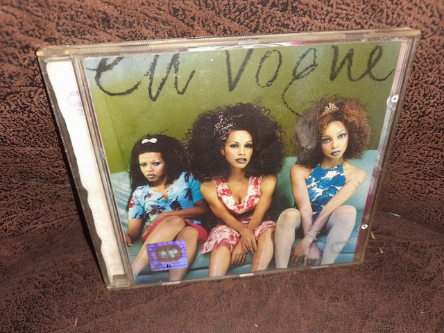 En Vogue – EV3