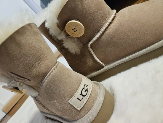 Ugg cizme