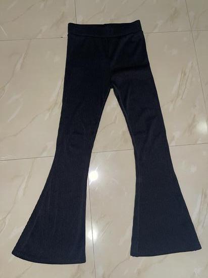 Pantalone zvoncare rastegljive