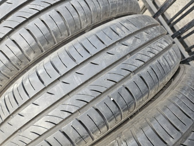 175/65 R15 KUMHO TIRE