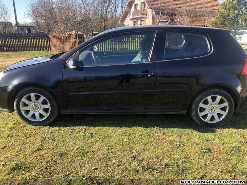 Volkswagen Golf 5 1.6 Fsi Kompletan Auto U Delovima