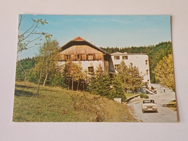 Tara - Hotel Tara - Automobil Lada - Čista -