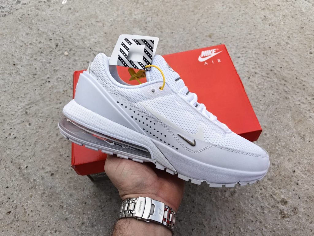 Nike Air Max Pulse White