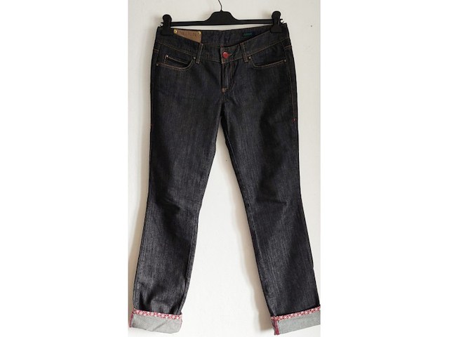 NOVE Benetton Skinny jeans farmerke br.31