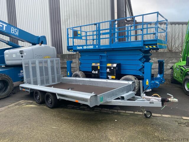 Genie GS-5390 RT ALLRAD Diesel Off-Road Scissor Lift
Genie GS5390 RT