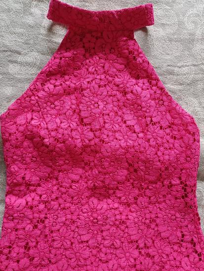 Pink čipkana haljina