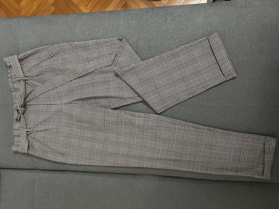 Elegantne pantalone