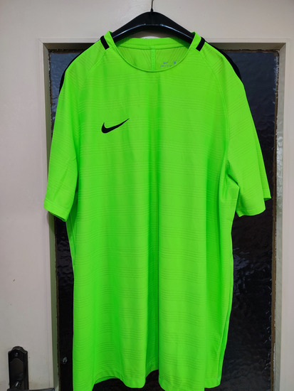 Nov NIKE dres/majica L/XL