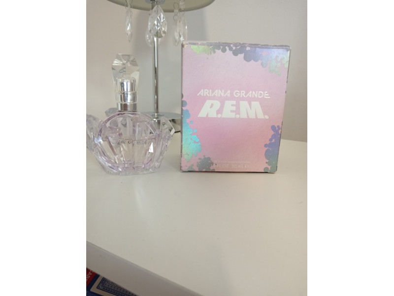 Ariana Grande R. E. M. edt dekant 5/10