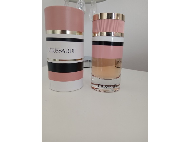 Trussardi Feminine edp dekant 5/10