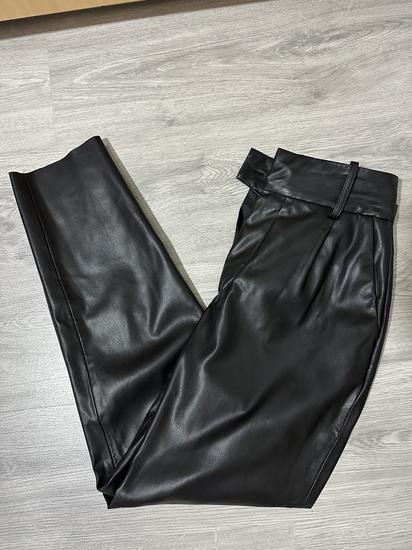 Zara kožne pantalone