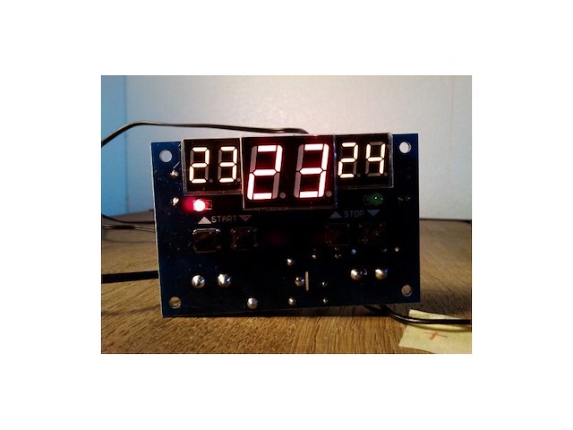 DIGITALNI TERMOMETAR / TERMOREGULATOR -9 do +99 °C