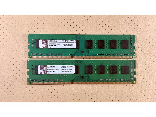 4Gb Kingston 1333MHz Dvostrane