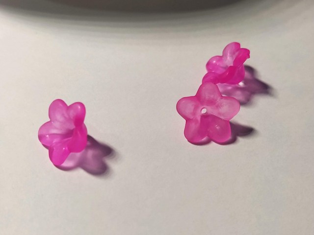 (A1415) Akrilne perle cvetici 50kom