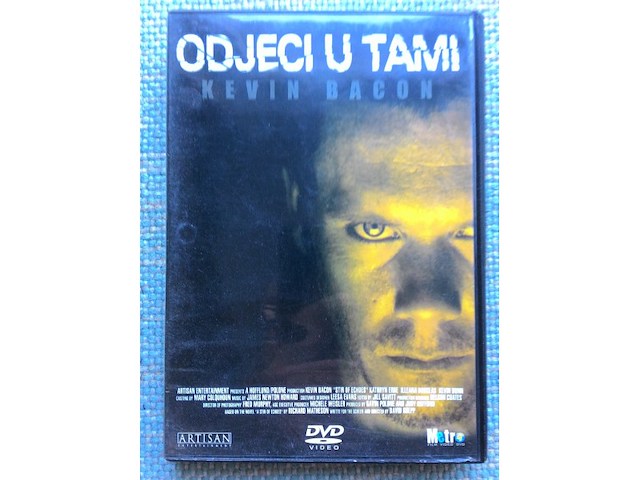 Odjeci u tami