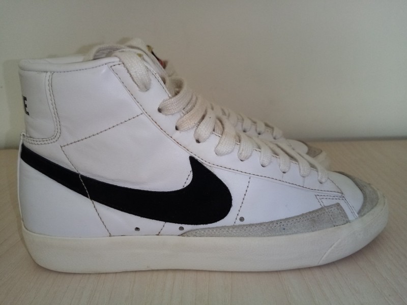 Nike Blazer Mid '77 Vintage zenske patike broj 41