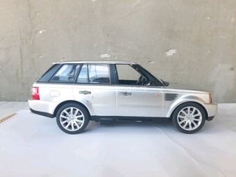 Automobil range rover sport 1:14 na daljinsko upravljanje RASTAR