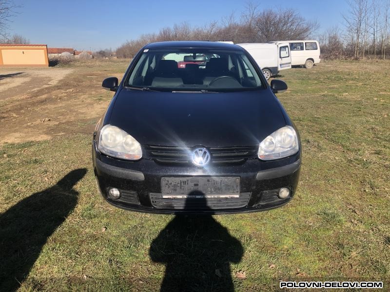Volkswagen Golf 5 1.6 Fsi Stakla